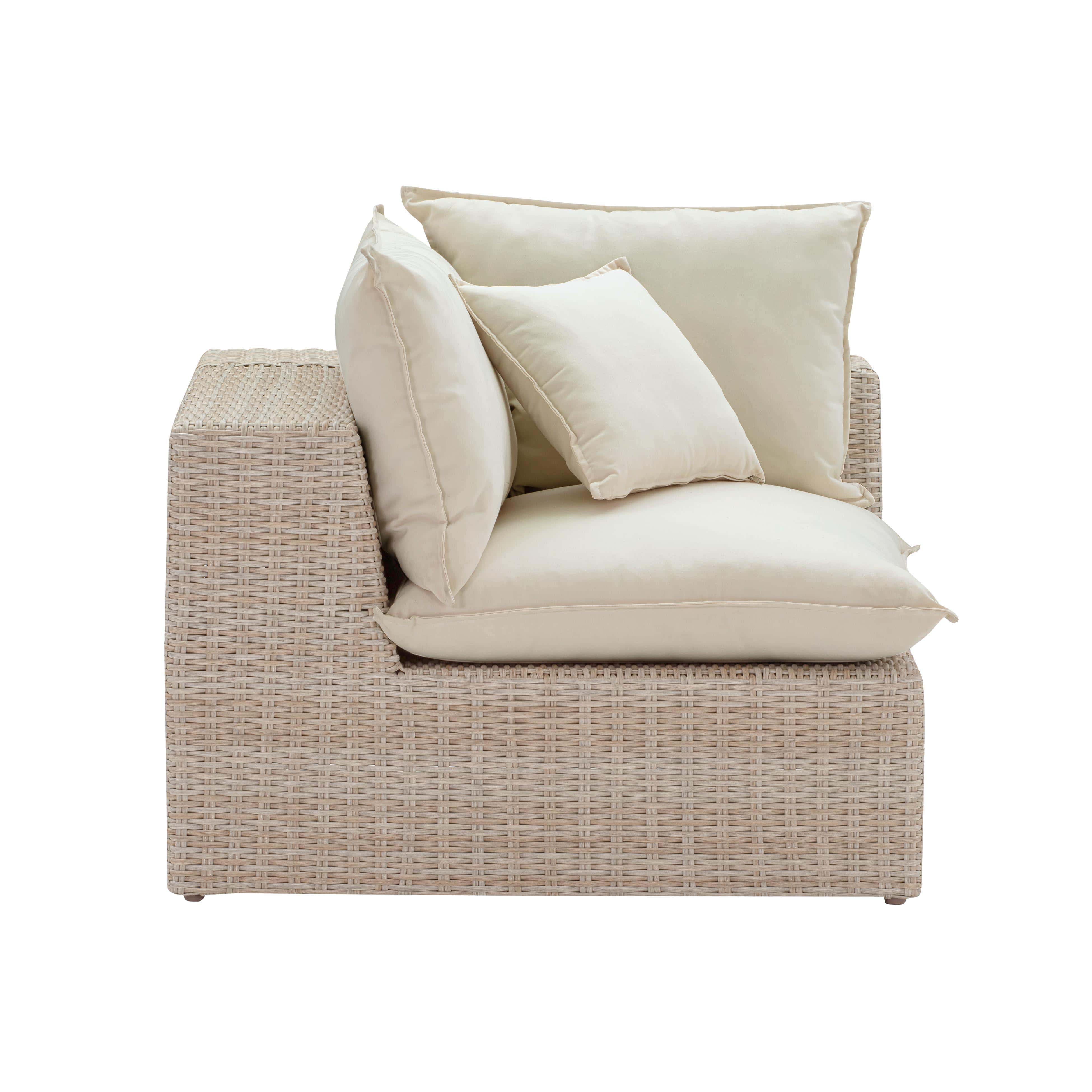 Cali Natural Wicker Outdoor Corner Chair at Futonland