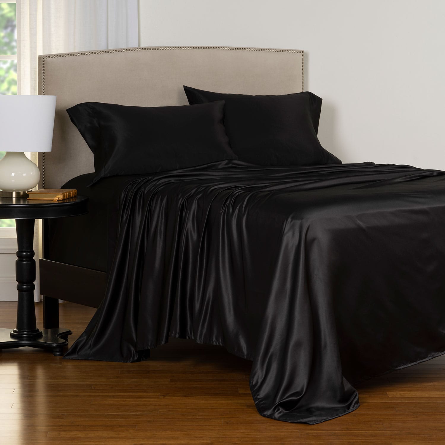 Suave Noir Futon Cover at Futonland